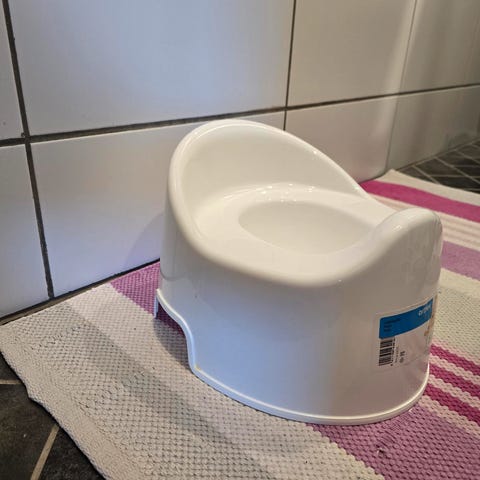Lasten valkoinen potta | Tori