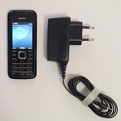Nokia 7230 Flat 2x puhelin toimivia | Tori