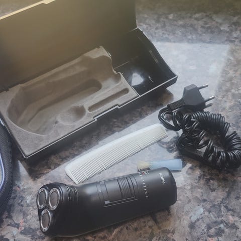 Braun 5544 parranajokone, trimmeri | Tori