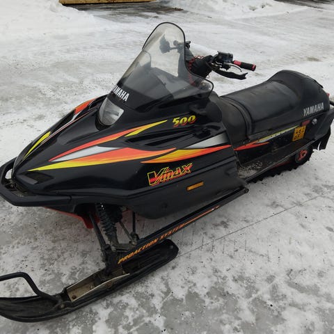 Yamaha triple moottorikelkka | Tori