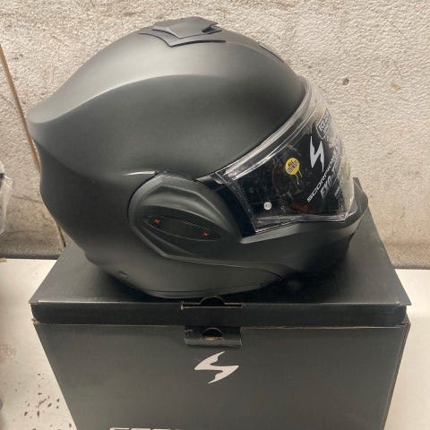 Scorpion exo 1400 air | Tori