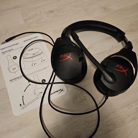 on HyperX Cloud Stinger 2 -pelikuulokkeet | Tori