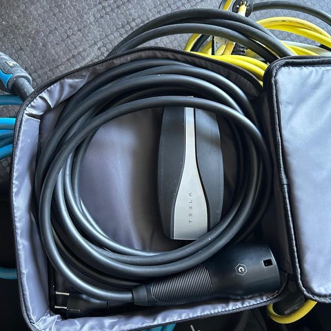 Tesla UMC ns. caravan adapteri 16A | Tori