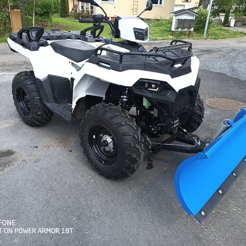 Polaris sportsman | Tori