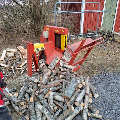 Klapikone haussa | Tori