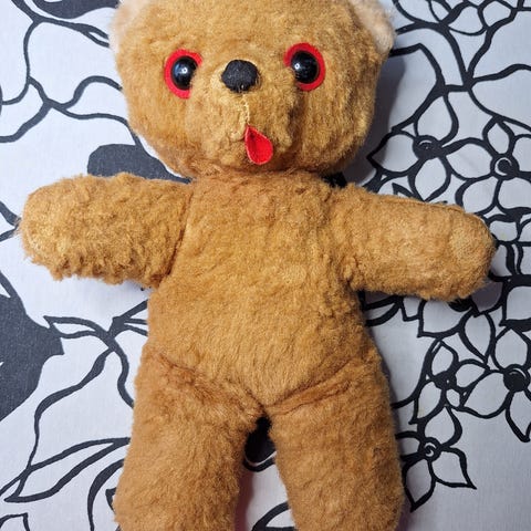 Iso vanha nalle | Tori