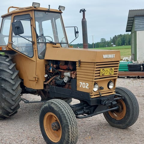 Valmet 702 | Tori