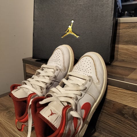 Aidot lasten Nike Air Jordanit kokoa EUR 31,5 | Tori
