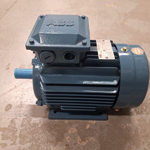 Abb 1,5kW 3000rpm 3-vaihe moottori. | Tori