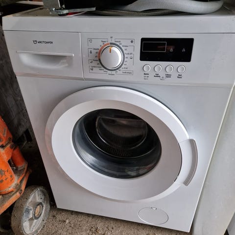 Pesutorni suoraan käytöstä | Tori