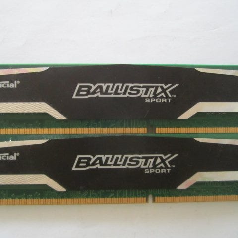 Crucial ballistix 2x8gb 3200w/xmp ddr4 ram | Tori