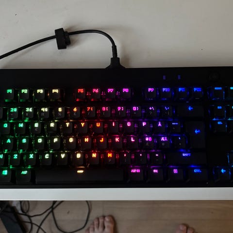 Logitech G815 pelinäppäimistö, GL Tactile kytkimet | Tori