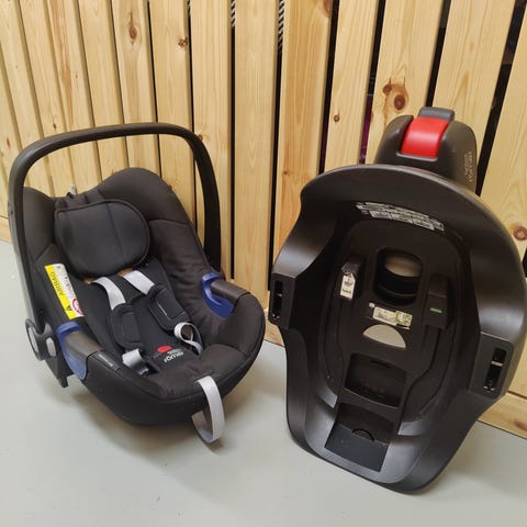 Britax römer turvakaukalo telakalla | Tori