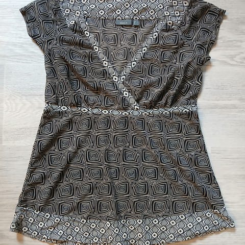 MEXX:n T-paita, S | Tori