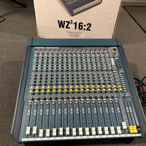 Allen & Heath ZED-10FX 10-kanavainen mikseri | Tori