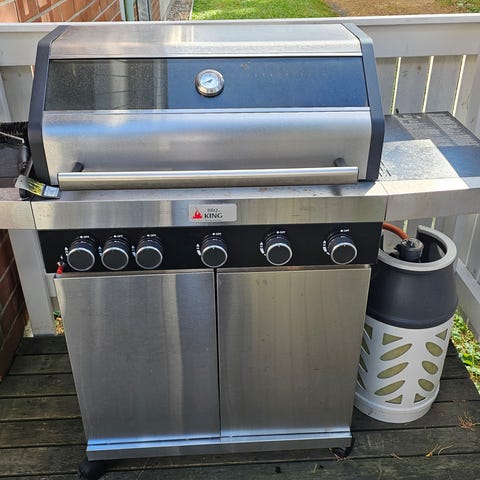 Iso rosterinen grilli | Tori