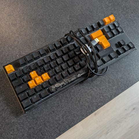 Ducky One 3 Classic Black RGB Hotswap MX Brown | Tori