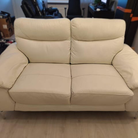 Ikean musta nahkasohva kahdenistuttava | Tori