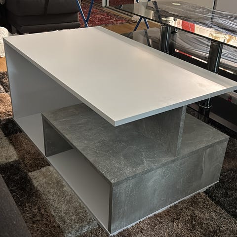 Sivu/ sohvapöytä | Tori