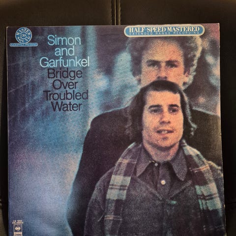 UB 40 present arms | Tori