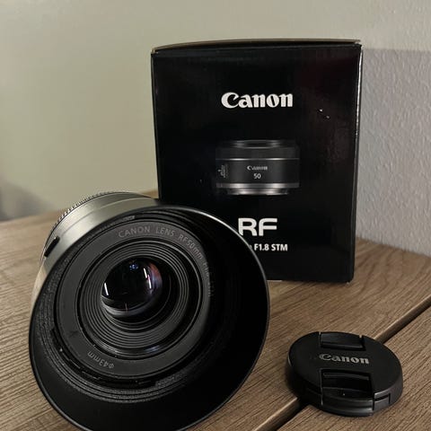 Canon rf 50mm f1.8 stm | Tori