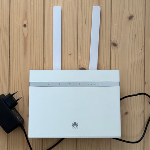 Huawei DNA 4G Reititin (B315) | Tori