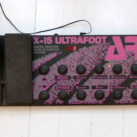 Akai Fire FL Studio MIDI-ohjain | Tori