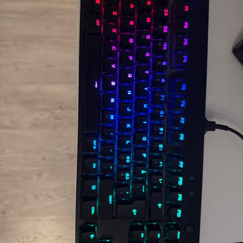 Logitech Pro Tenkeyless Gaming Keyboard | Tori