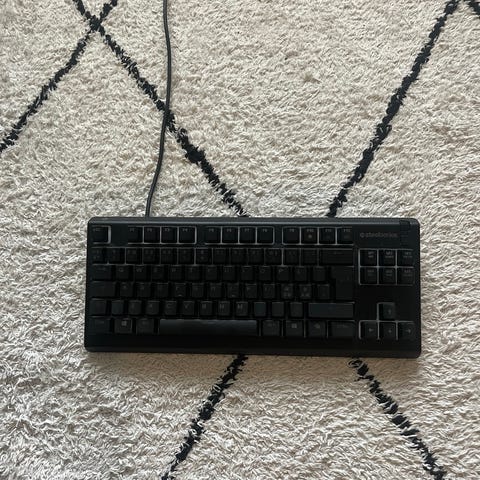 SteelSeries Apex 9 Mini | Tori