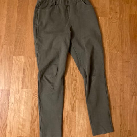 Papu Design mustat samettihousut XS | Tori