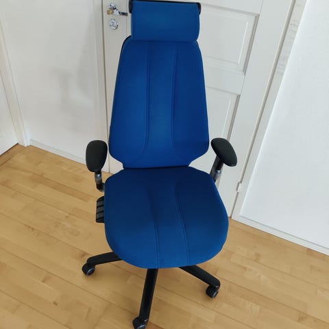 Martela Logic 400 työtuoli, käsinojat | Tori