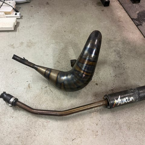 Yasuni R4 pakoputki | Tori