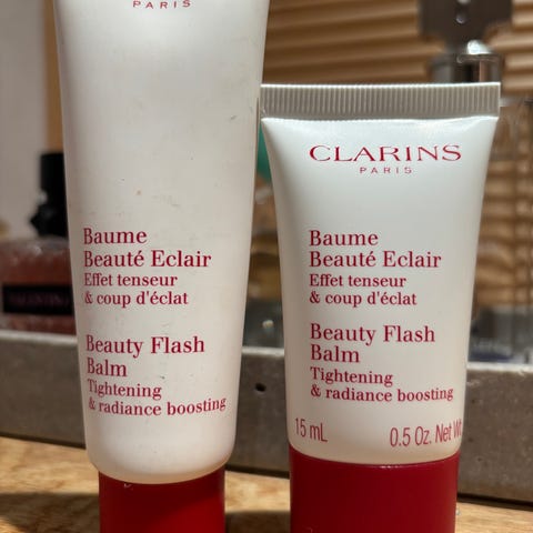 Clarins Beauty Flash Balm Kasvovoide 15 ml | Tori