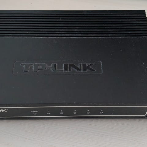 tp-link 5 port switch | Tori