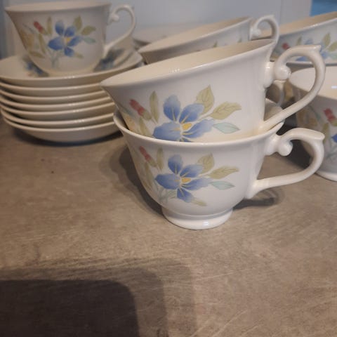 Arabia Sohvi kahvikupit ja aluslautaset x 7 | Tori