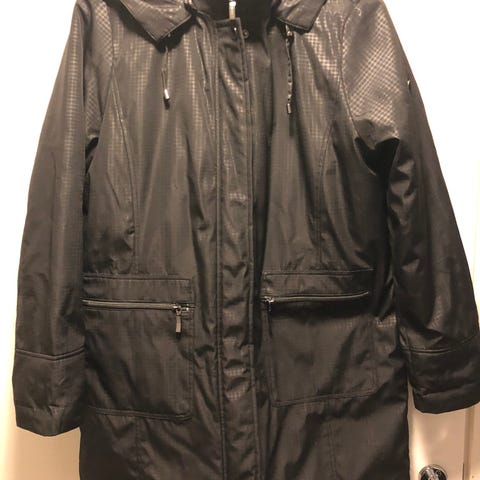 Valkoinen toppatakki | Tori