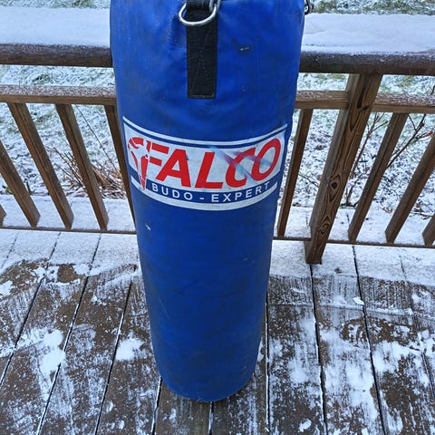 Falco Nyrkkeilysäkki | Tori