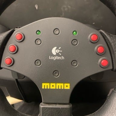 Logitech Momo Racing ratti ja polkimet vaatii kunnostusta | Tori