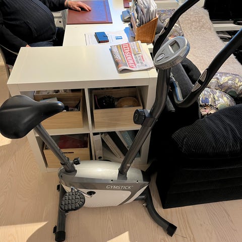 FitNord kuntopyörä selkänojalla ja näyttöllä musta | Tori