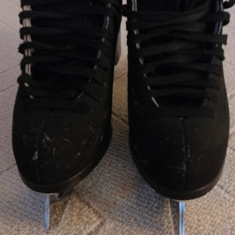 Jackson Excel lasten taitoluistimet koko 33 | Tori