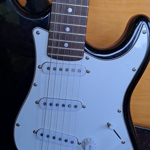 Sähkökitara ESP LTD M-50 + vahvistin Vox DA5 | Tori