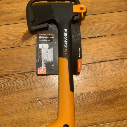 Fiskars X14 kirves | Tori