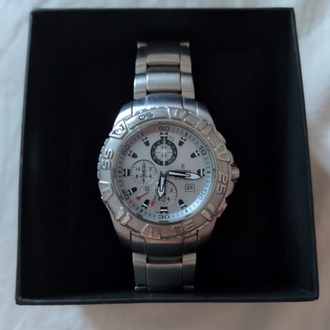 Festina F20377/D Miesten rannekello musta nahkaranneke | Tori