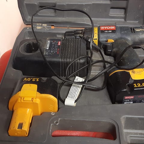 Työni ONE+HP Akkuporakone paketti hiiliharjaton | Tori