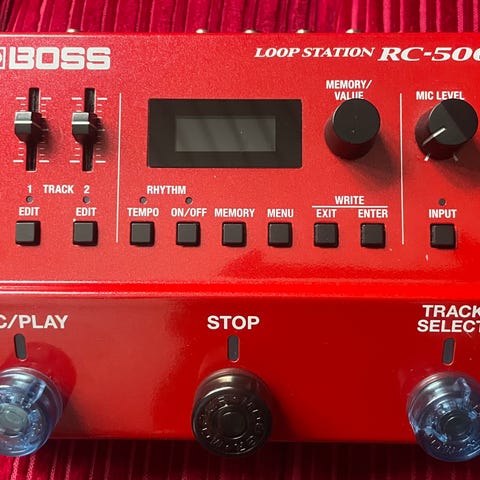 Boss RC-2 loop station | Tori