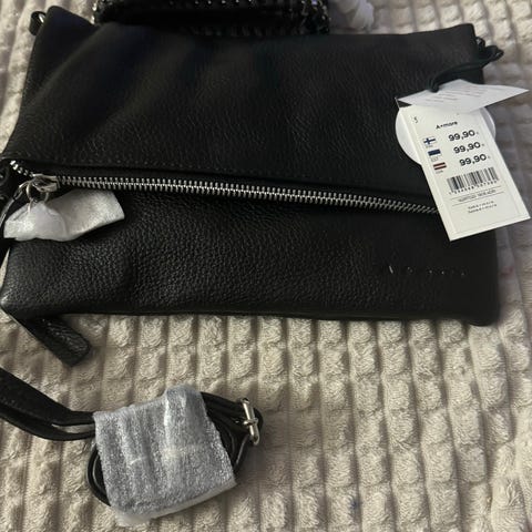 A+More vaalea nahkainen käsilaukku | Tori