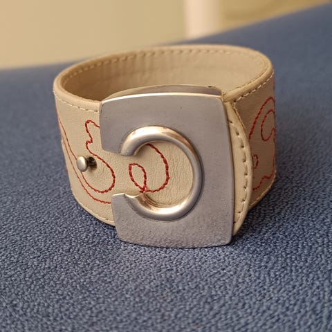 Kalevala Ratsumies -rannekoru | Tori