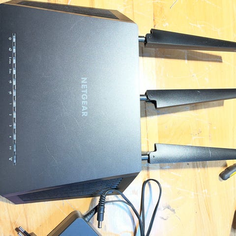 Netgear AC2000 Reititin | Tori