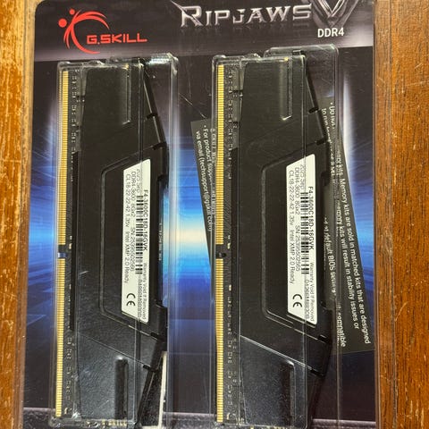 32GB (2x16GB) SAMSUNG 16GB PC4-2400T | Tori