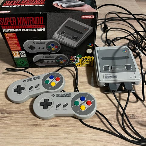 Nintendo Classic Mini Super Nintendo -pelikonsoli | Tori